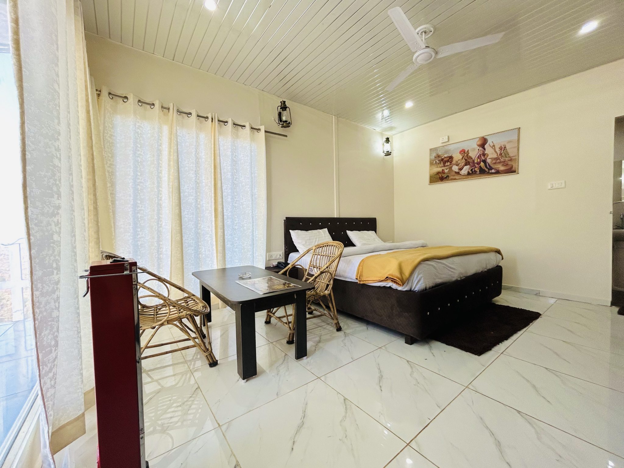 Best Hotel In Kanatal | In Apple Estate